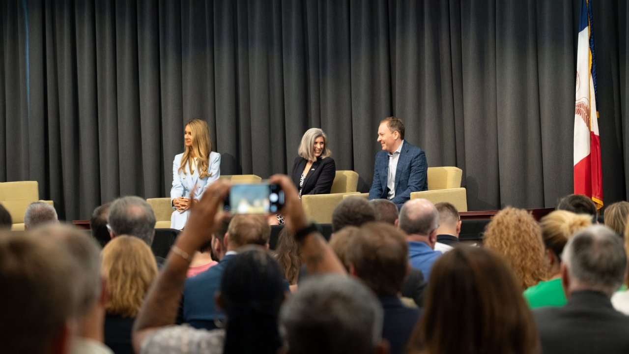 EPA Administrator Zeldin Visits Iowa, Announces New EPA DEF Guidance ...